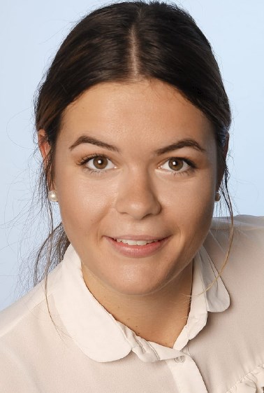 Herzlich Willkommen, Laura Hennig! - Artikel